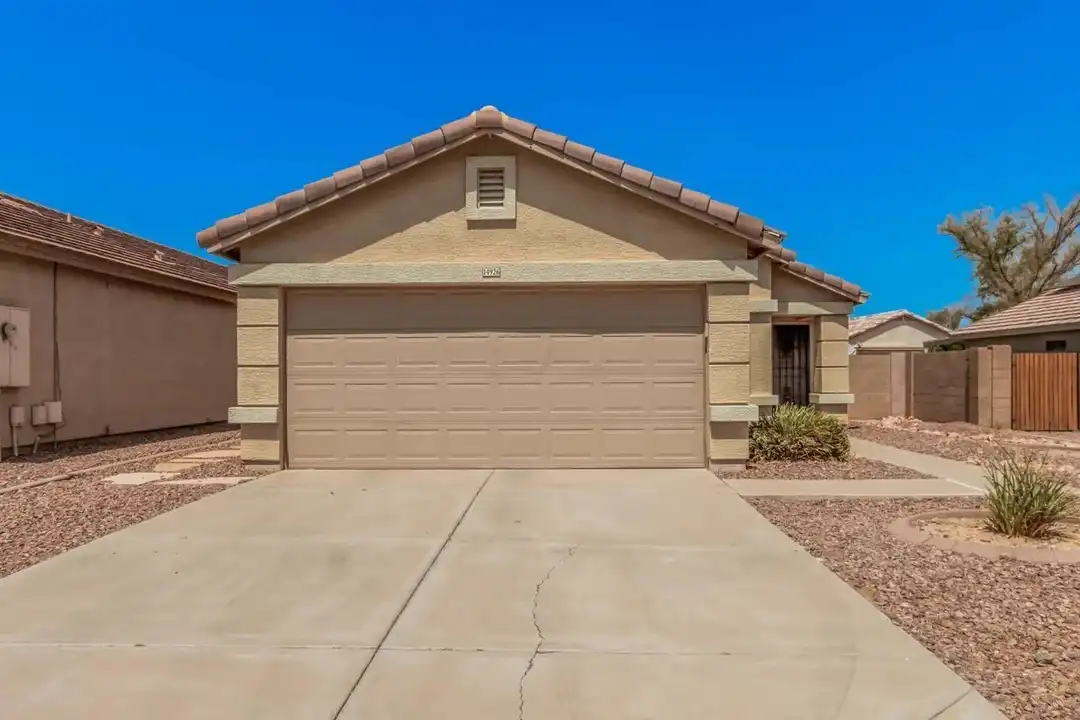 14926 W Port Au Prince Ln - Surprise, AZ | Rent.