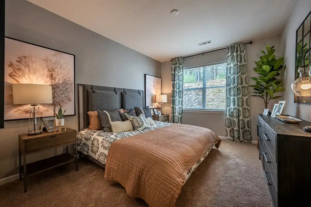 Halstead Holden - 90 Central Park - Holden, MA | Rent.