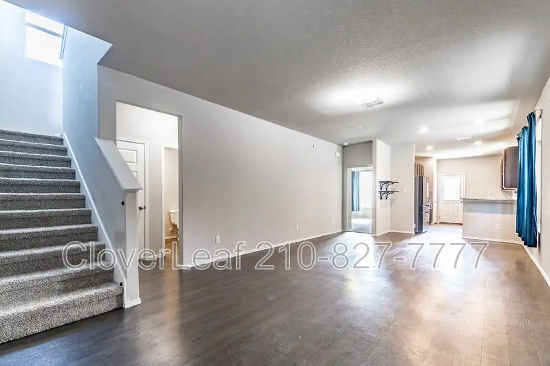 2450 Dry Moss Way - San Antonio, TX | Rent.