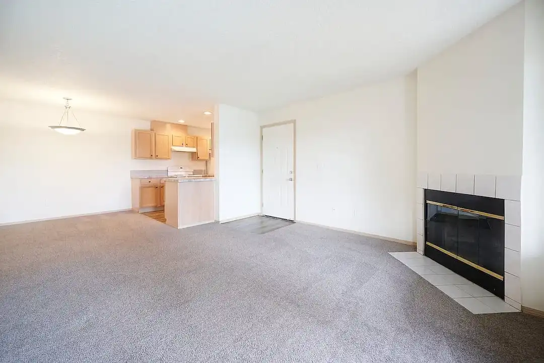 Devonwood & First Place - 101 NE 1st Ave - Battleground, WA | Rent.