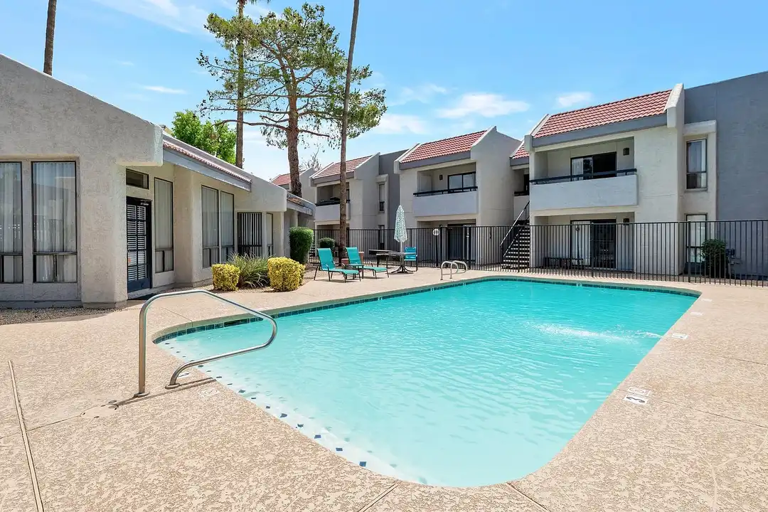 Hidden Cove Apartments - 2001 W Union Hills Dr - Phoenix, AZ | Rent.