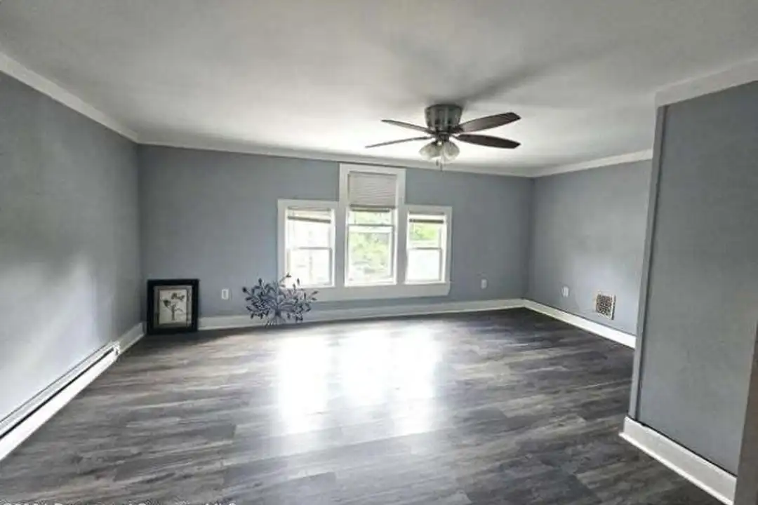 30 Elizabeth St - Wilkes Barre, PA | Rent.