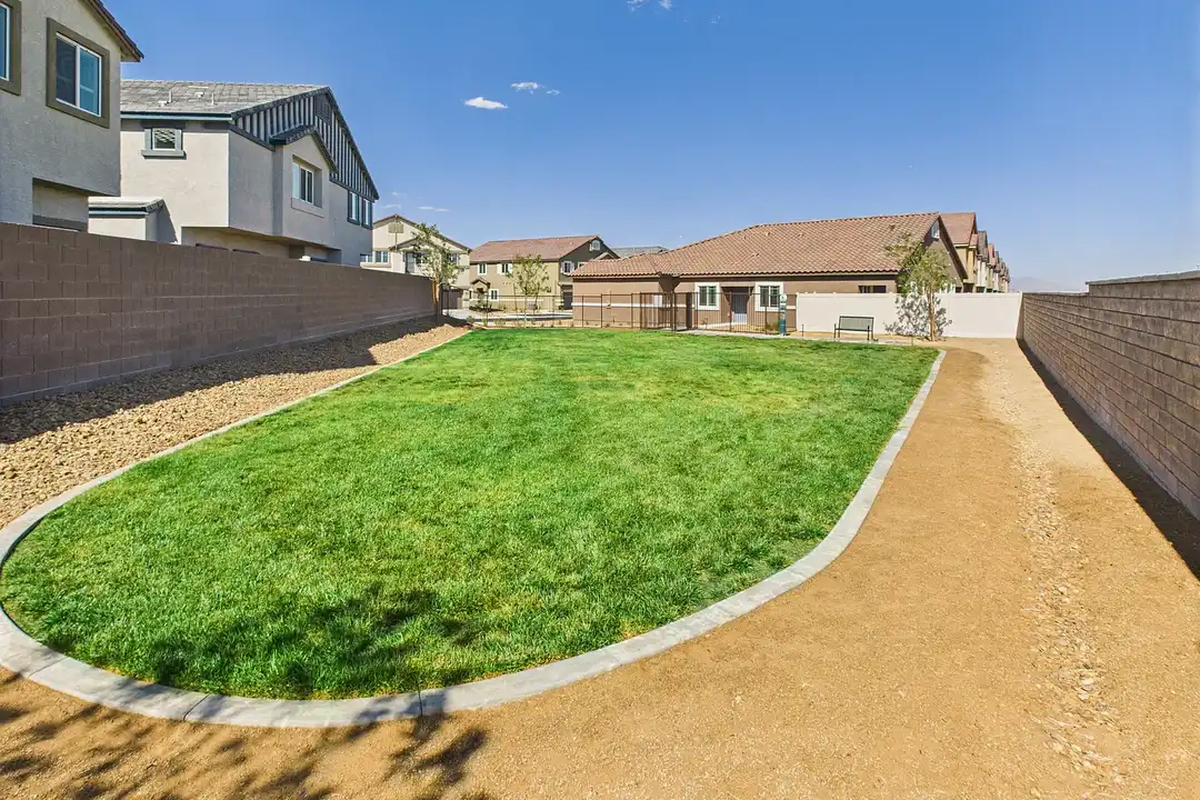 Elkhorn Pointe at Heartland - 7410 Kingsley Cove Ln - North Las Vegas ...