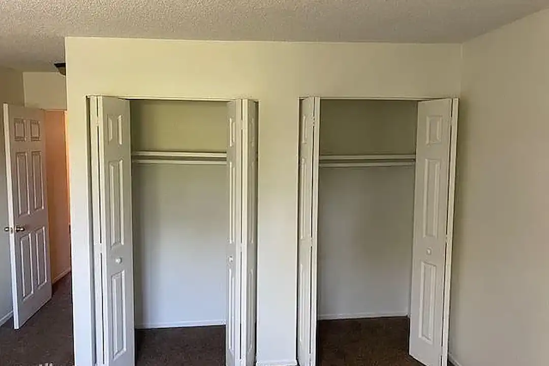 Riverside - 312 Crary St - Marshall, MI | Rent.