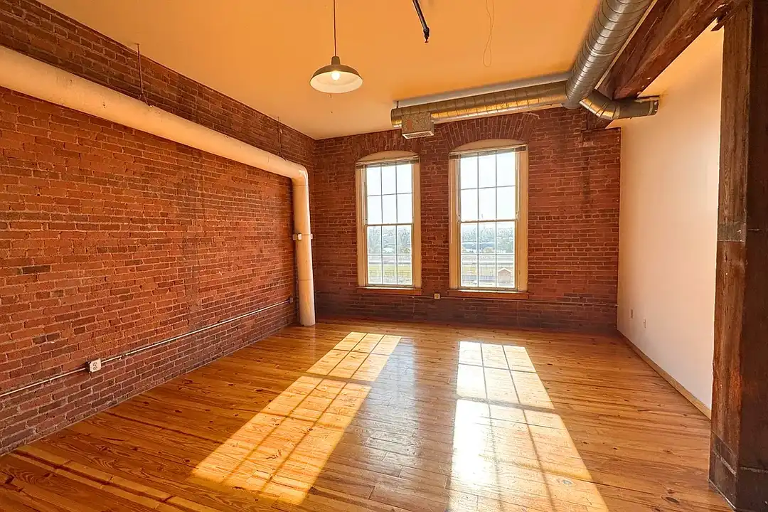 Tilsner Artist Lofts - 300 Broadway St - Saint Paul, MN | Rent.