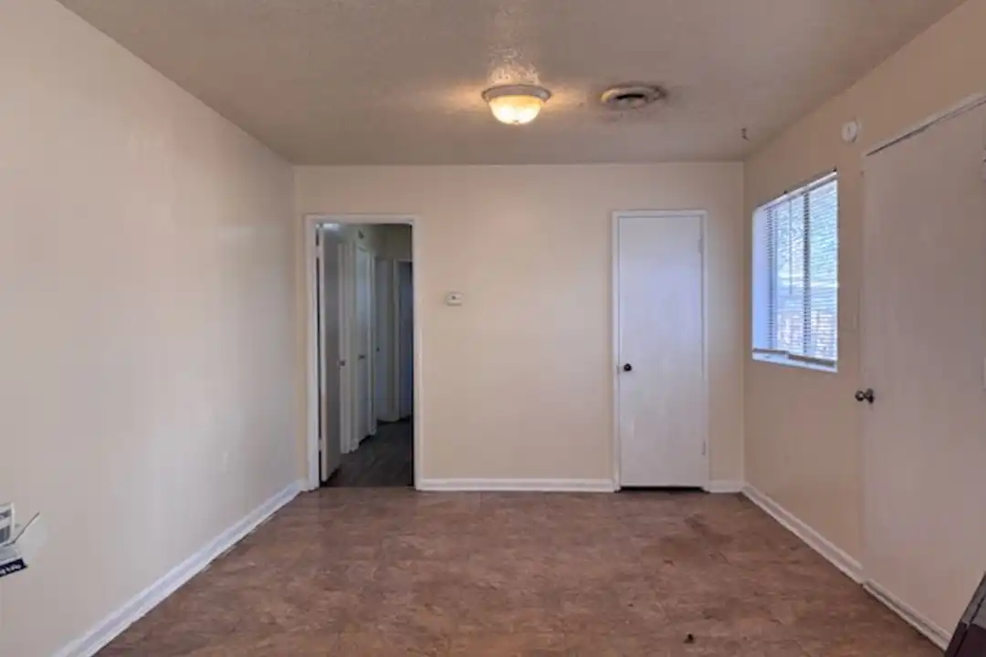 1333 Woody Dr - Jackson, MS | Rent.