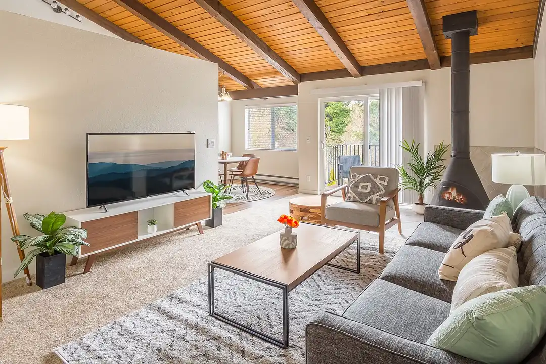 The Timbers - 18930 68th Ave NE - Kenmore, WA | Rent.