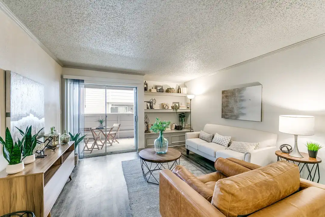 The Edison - Dallas, TX - 9959 Adleta Blvd - Dallas, TX | Rent.