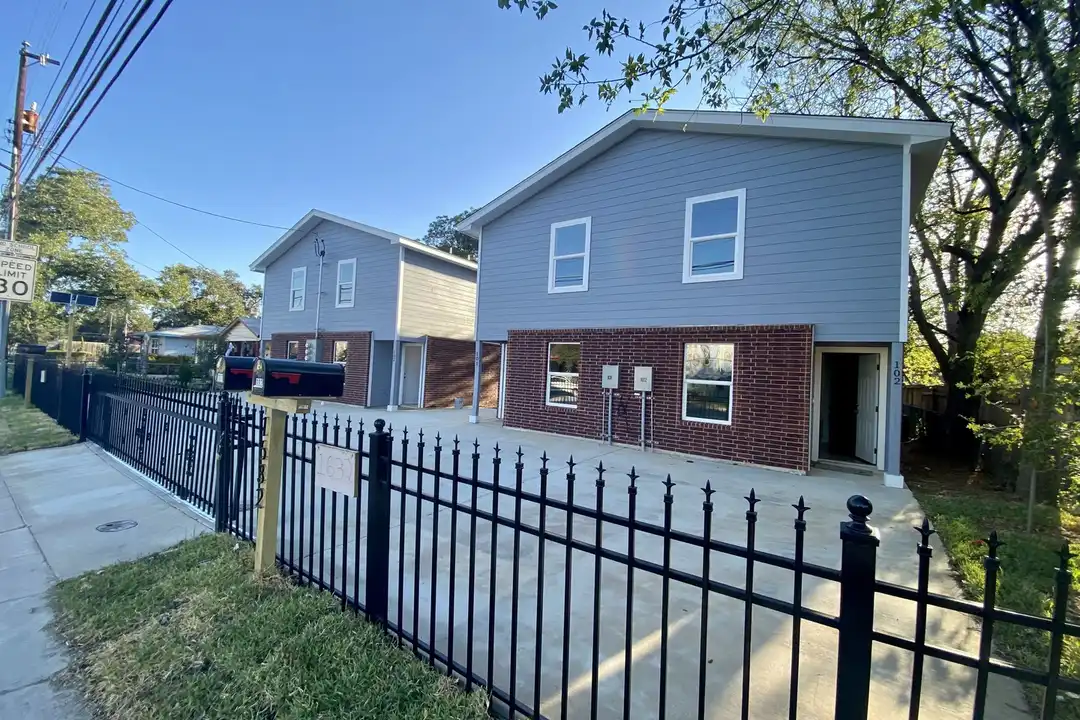 1628 S Hamilton Ave unit 102 - San Antonio, TX | Rent.