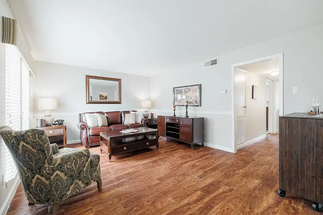 The Park at Saronno - 10580 Hammerly Blvd - Houston, TX | Rent.