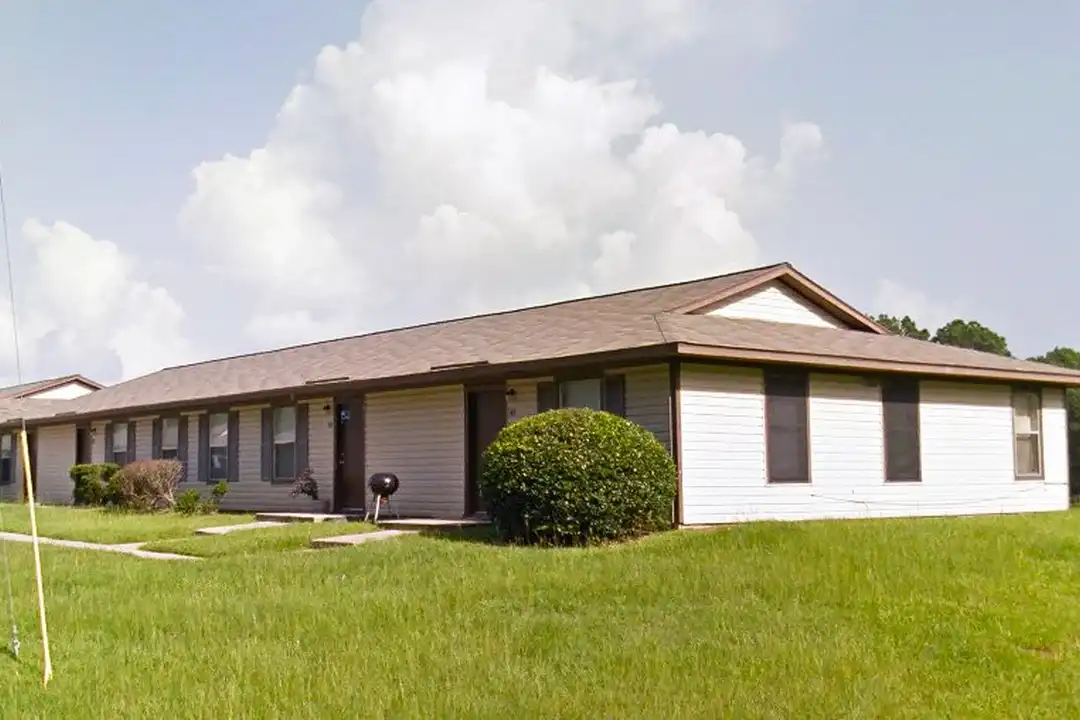 668 W Rev Martin Luther King Jr Blvd unit 102 - Jasper, TX | Rent.