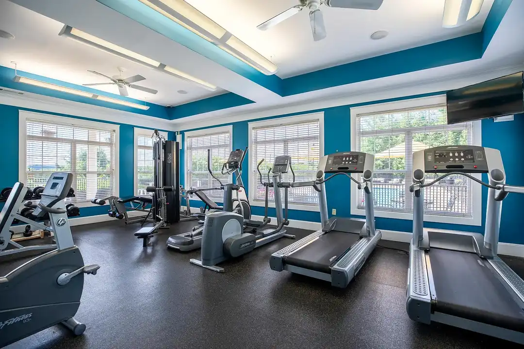 The Point at Still River - 2 Mountainview Ter - Danbury, CT | Rent.