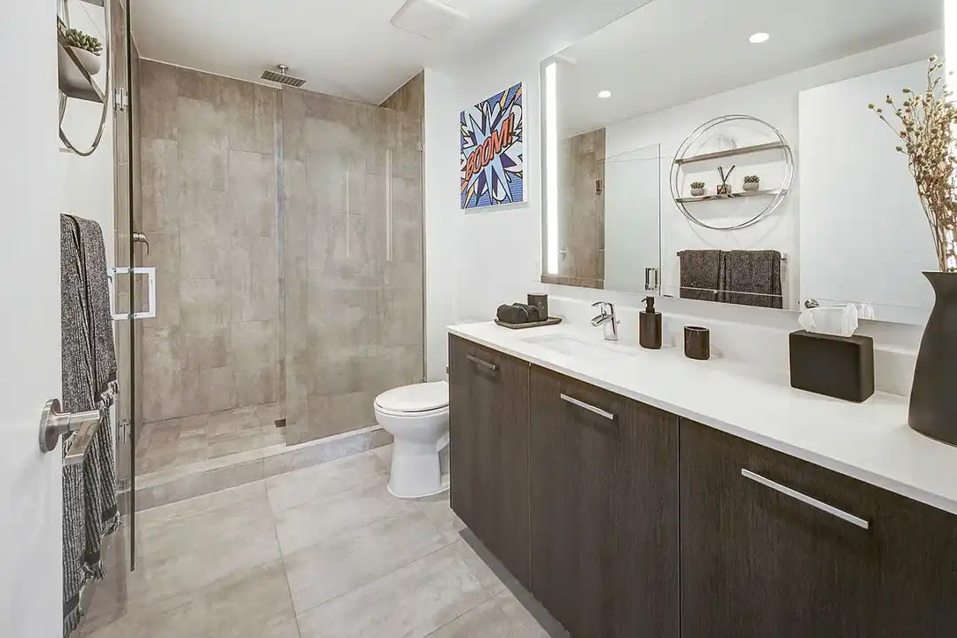 Alea Miami - 230 NE 4th St - Miami, FL | Rent.