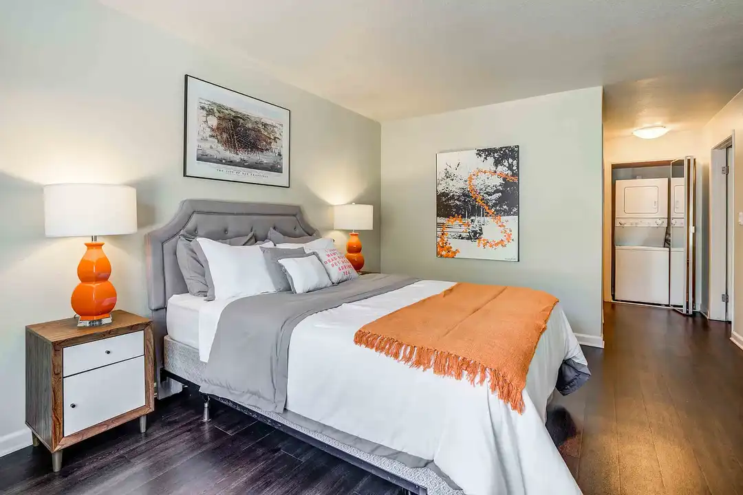 Park Lake at Walnut Creek - 100 Park Lake Cir - Walnut Creek, CA | Rent.