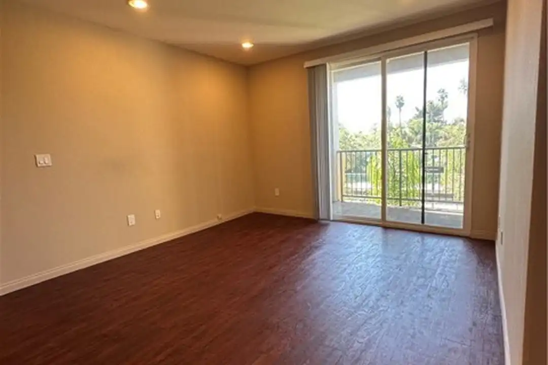 360 W Ave 26 unit 330 - Los Angeles, CA | Rent.