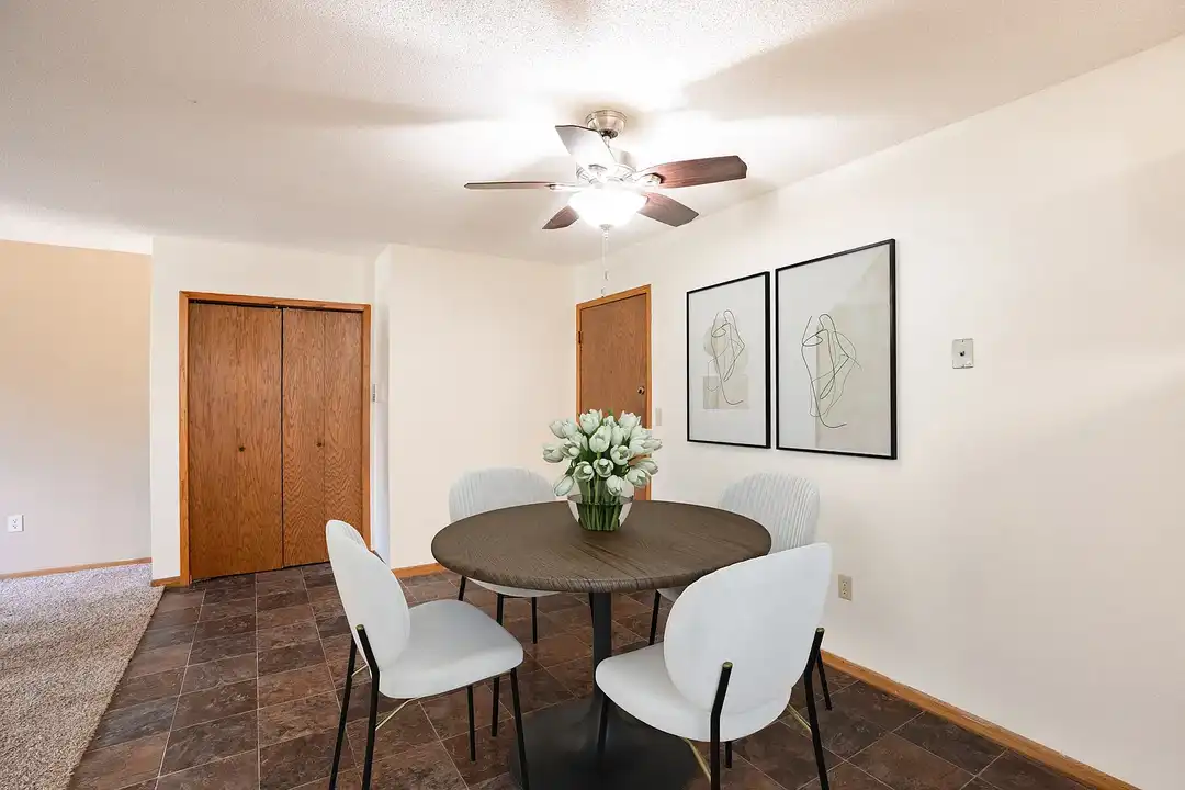 Brookfield I, II & III - 4510 16th Ave S - Fargo, ND | Rent.