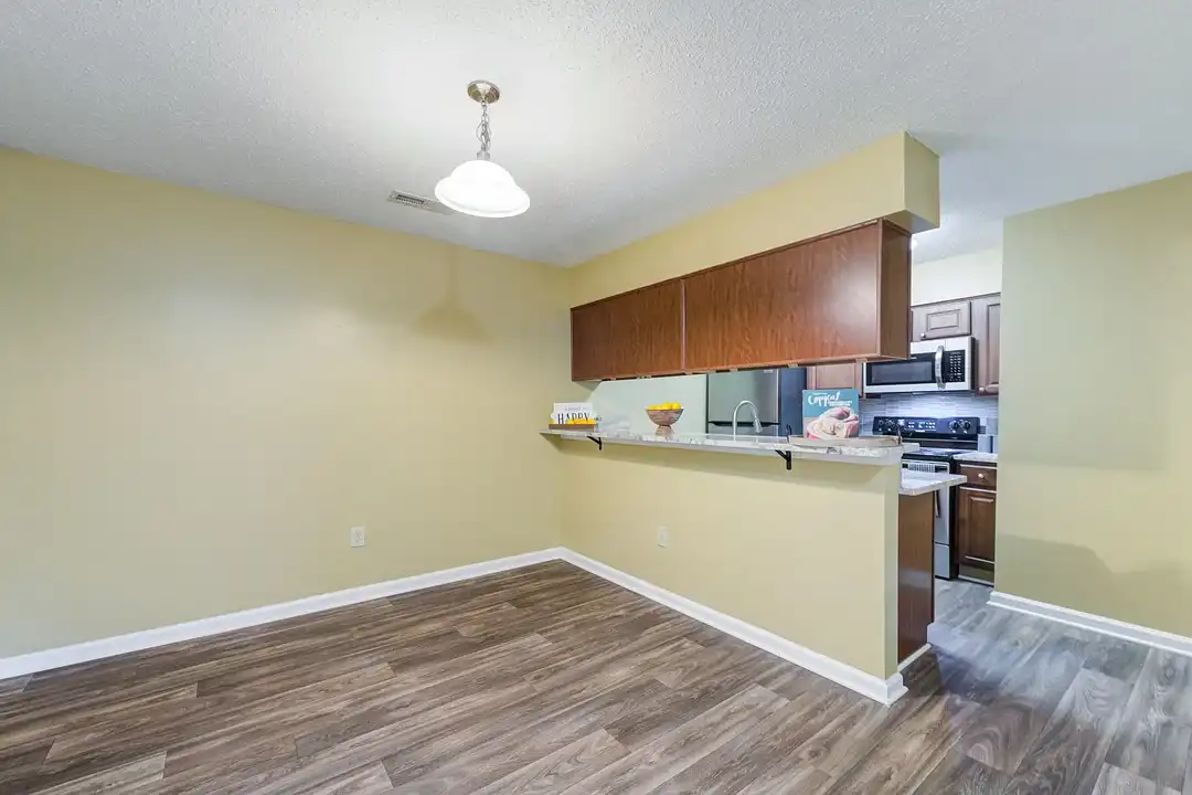 Chason Ridge Apartment Homes - 600 Scotia Ln - Fayetteville, NC | Rent.