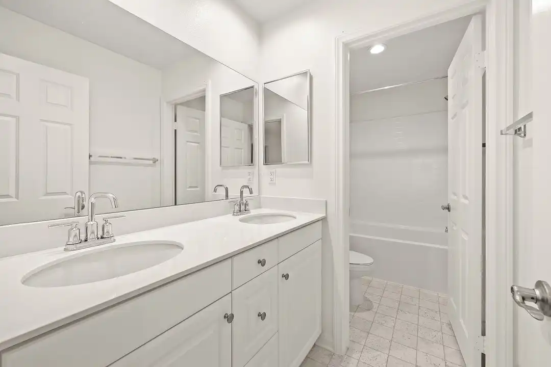 7552 Wagon Trl Rd unit 8 - Riverside, CA | Rent.