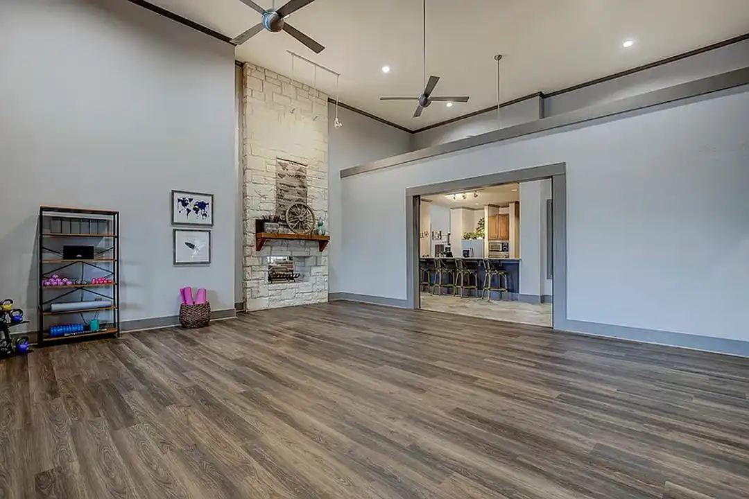 Ethos Apartments - 8001 S Interstate Highway 35 Frontage Rd - Austin ...