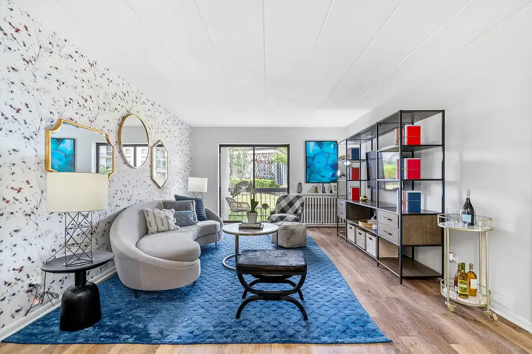 Residences at Lakeside - 830 Foxworth Blvd - Lombard, IL | Rent.