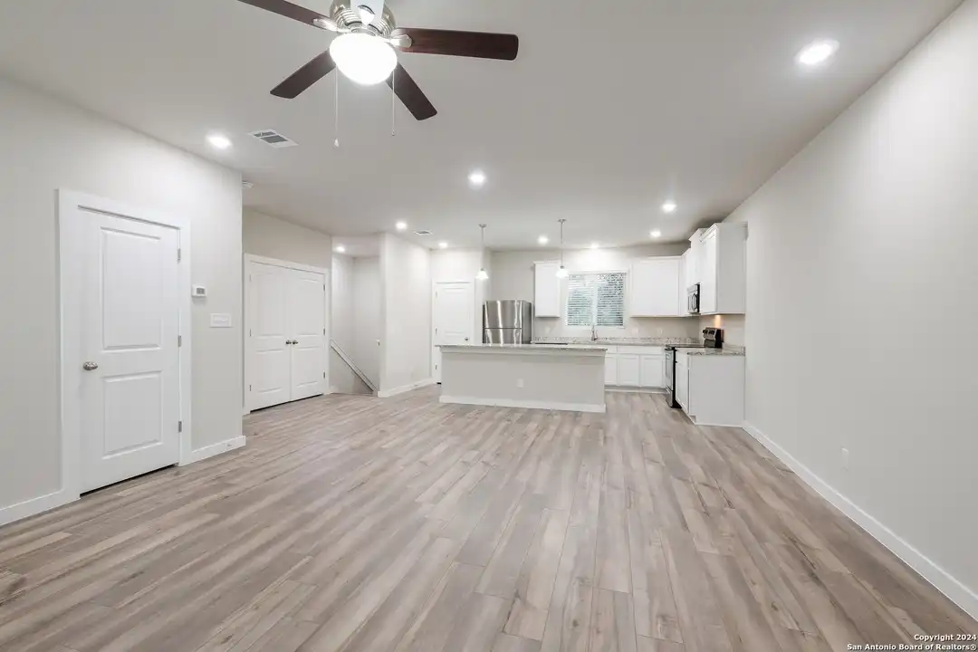 21402 James Charles - San Antonio, TX | Rent.