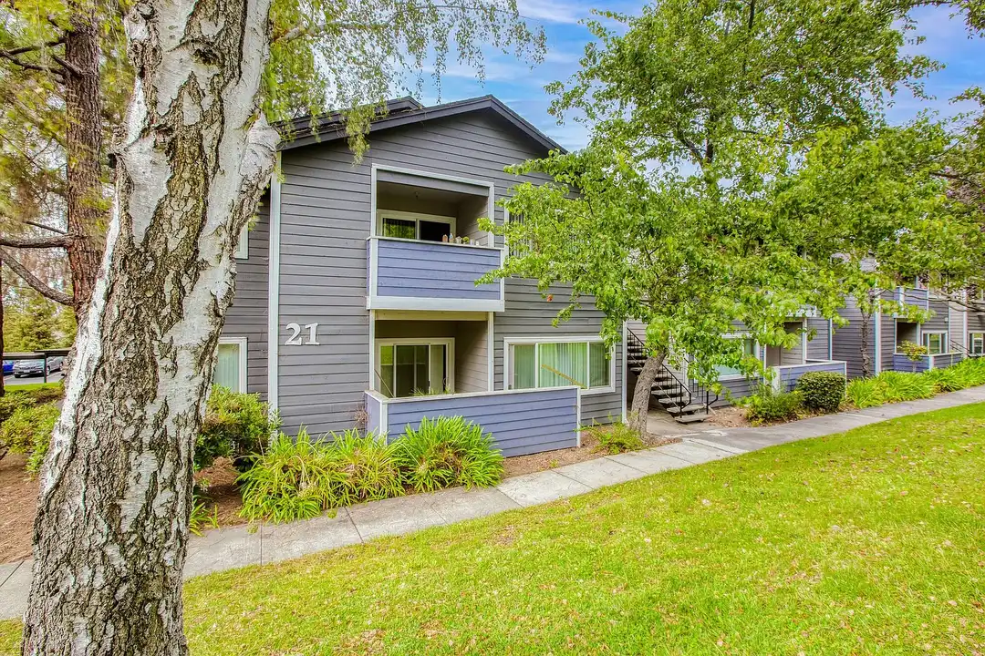Blue Rock Village - 2000 Ascot Pkwy - Vallejo, CA | Rent.