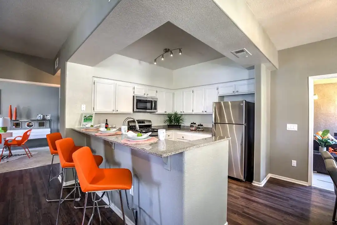 Milan Apartment Townhomes - 875 E Silverado Ranch Blvd - Las Vegas, NV ...