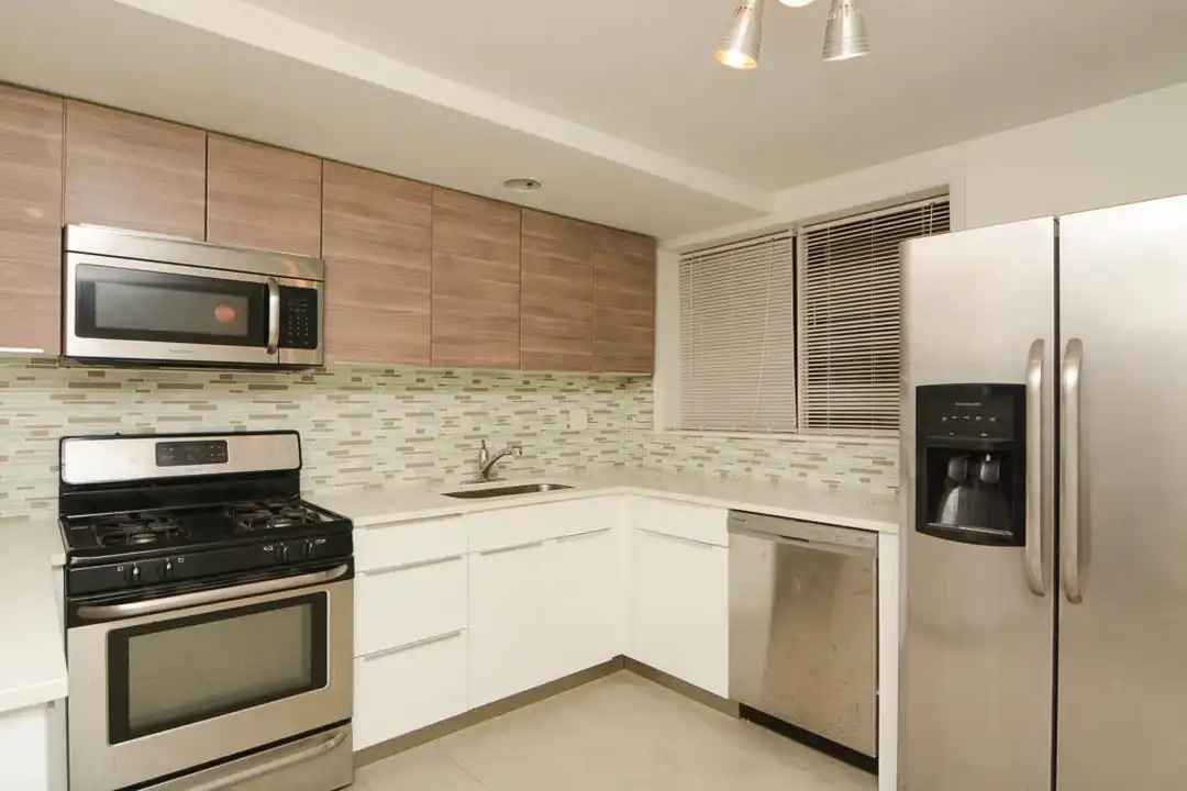 1158 N La Salle Dr unit CN - Chicago, IL | Rent.
