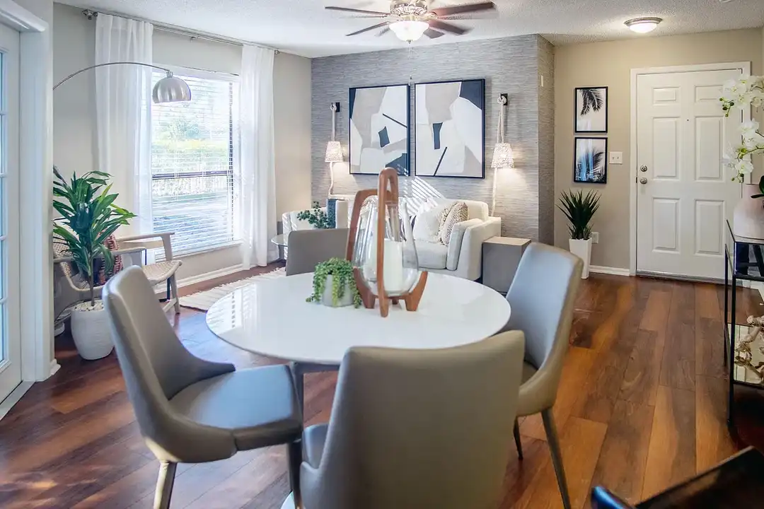 River Reach - 2000 River Reach Dr - Naples, FL | Rent.