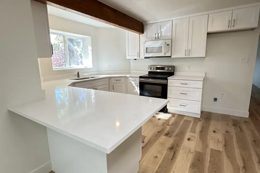 10218 Snow Iris Way - Sandy, UT | Rent.