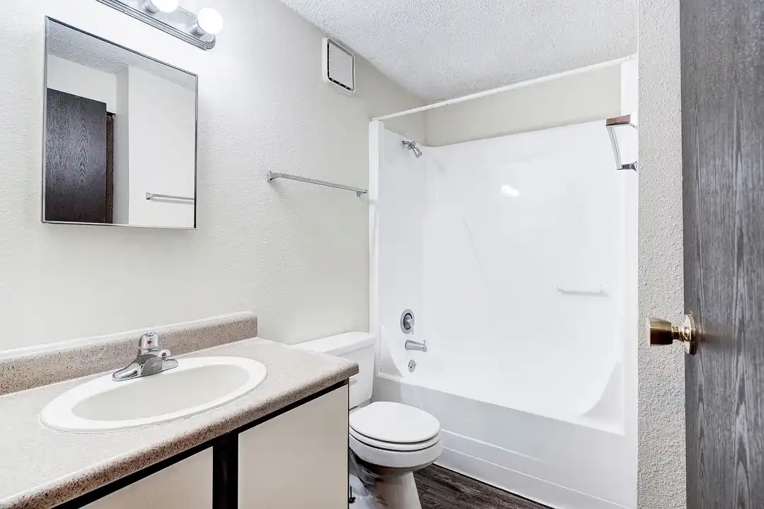 Heathmoore - Indianapolis - 5984 Heathmore Dr - Indianapolis, IN | Rent.