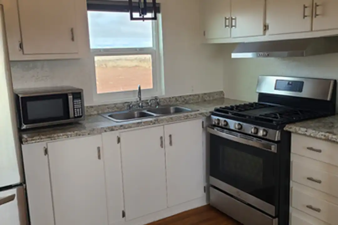 8295 Nutt Ln - Snowflake, AZ | Rent.