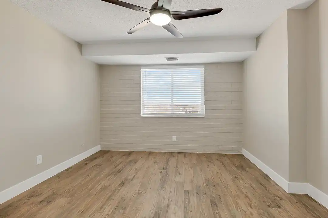 Mint Urban Infinity - 1251 S Bellaire St - Denver, CO | Rent.