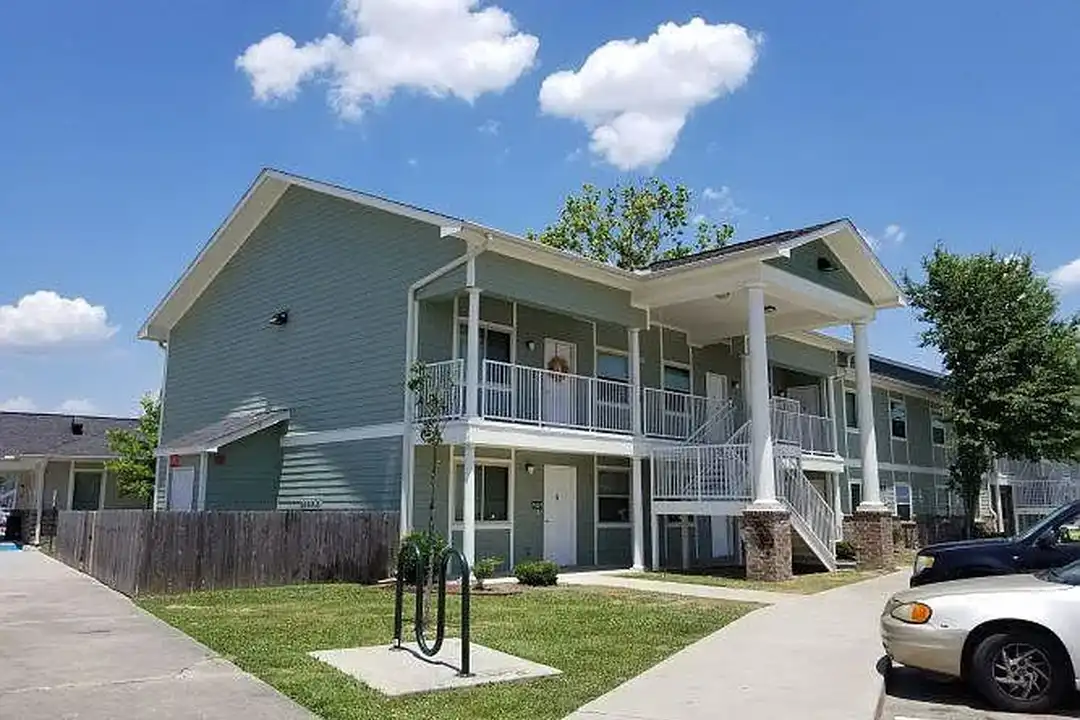 Renaissance Gateway - 650 N Ardenwood Dr - Baton Rouge, LA | Rent.