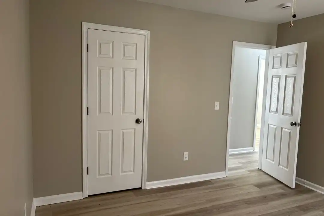 215 Paramount St - High Point, NC | Rent.
