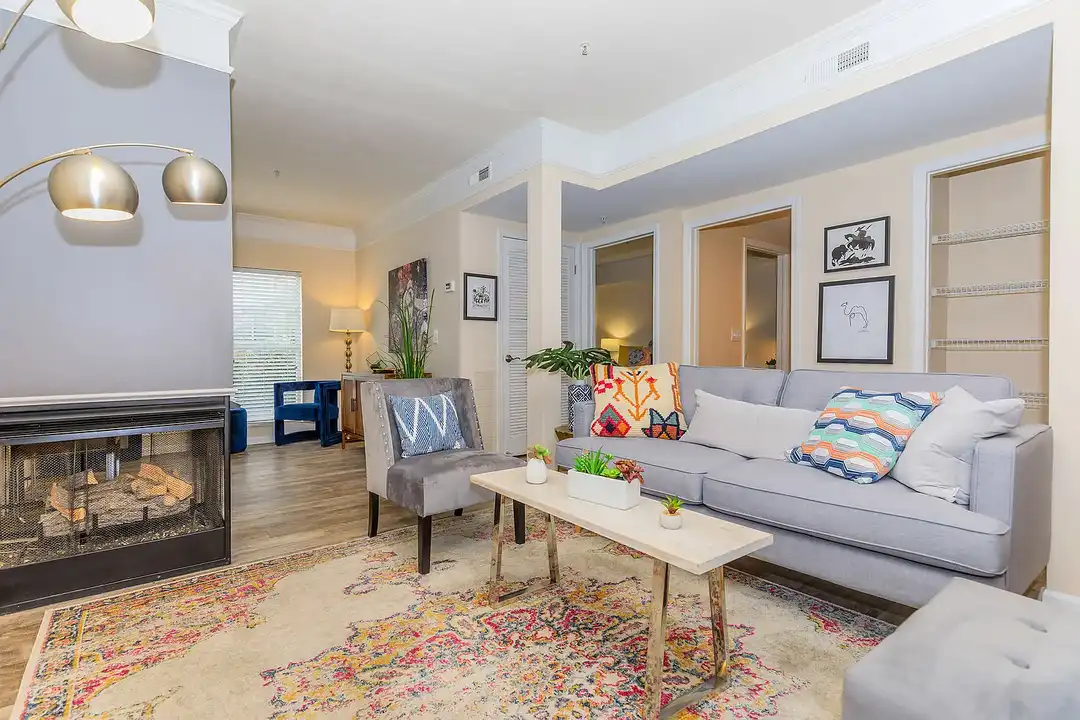 The Quarry Apartments - 2550 Quarry Lake Dr - Columbus, OH | Rent.