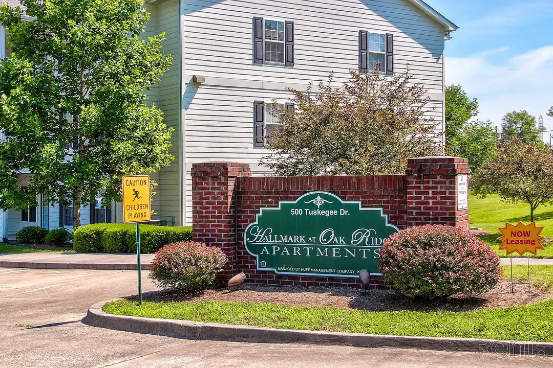 Hallmark at Oak Ridge Apartments - 500 Tuskegee Dr - Oak Ridge, TN | Rent.