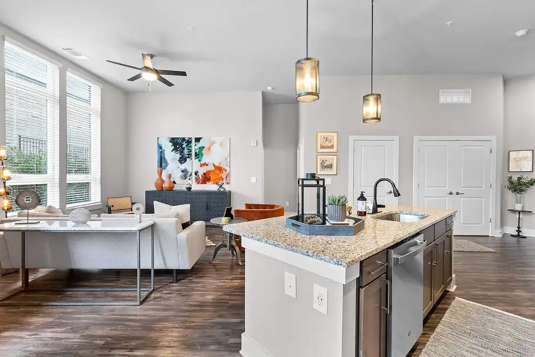 408 Jackson - 366 Field St - Greenville, SC | Rent.