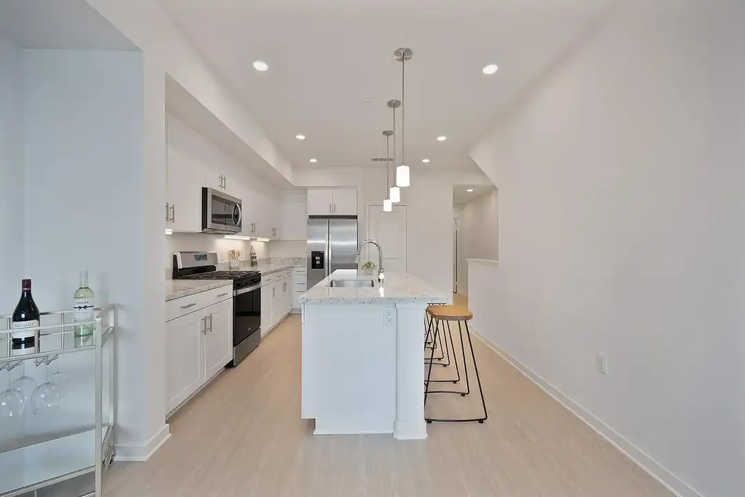 River Gate Townhomes - 140 E Whittier Blvd - Montebello, CA | Rent.