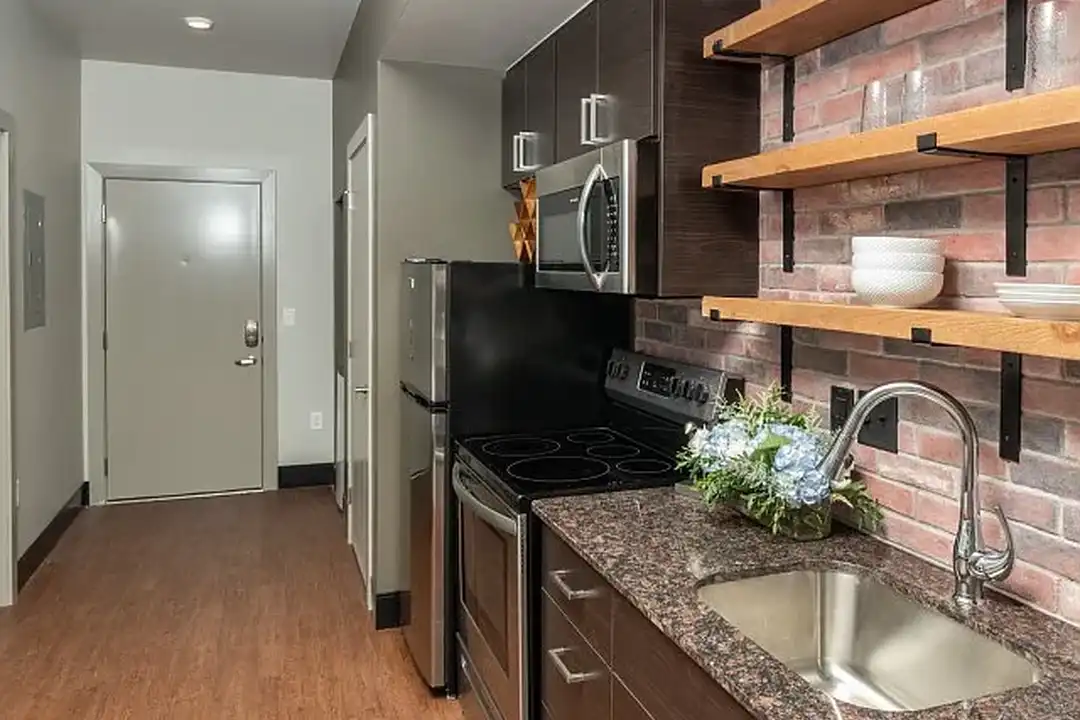 Galloway Creek - 3938 S Lone Pine Ave - Springfield, MO | Rent.