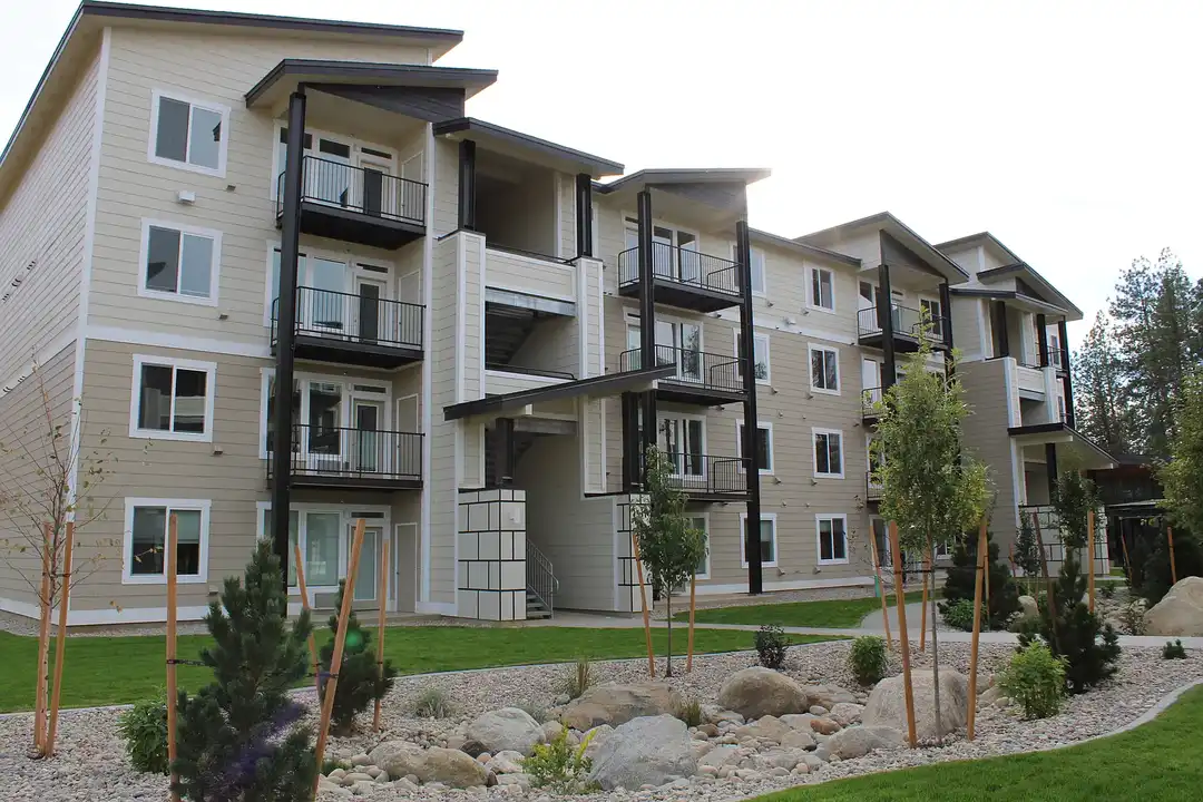 Black Iron Apartments - 11684 N Standard Dr - Spokane, WA | Rent.