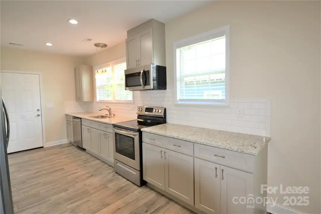 1012 Vanizer St - Charlotte, NC | Rent.