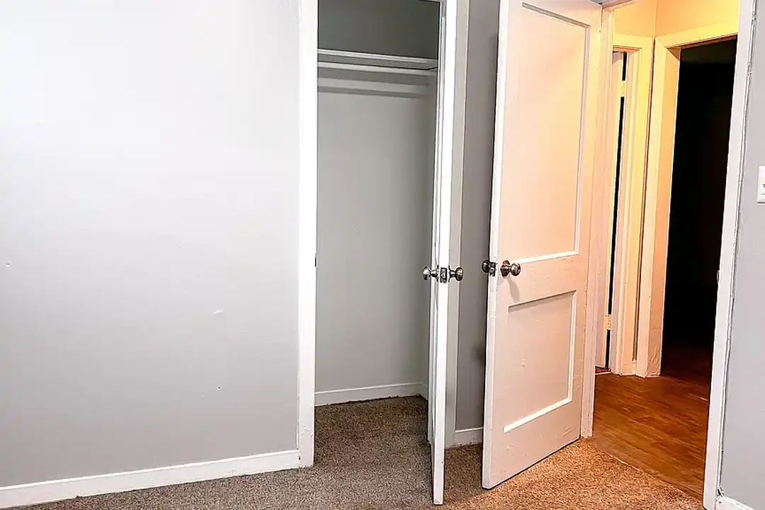 Ridgeside Flats - 3301 Pinewood Ave - Chattanooga, TN | Rent.