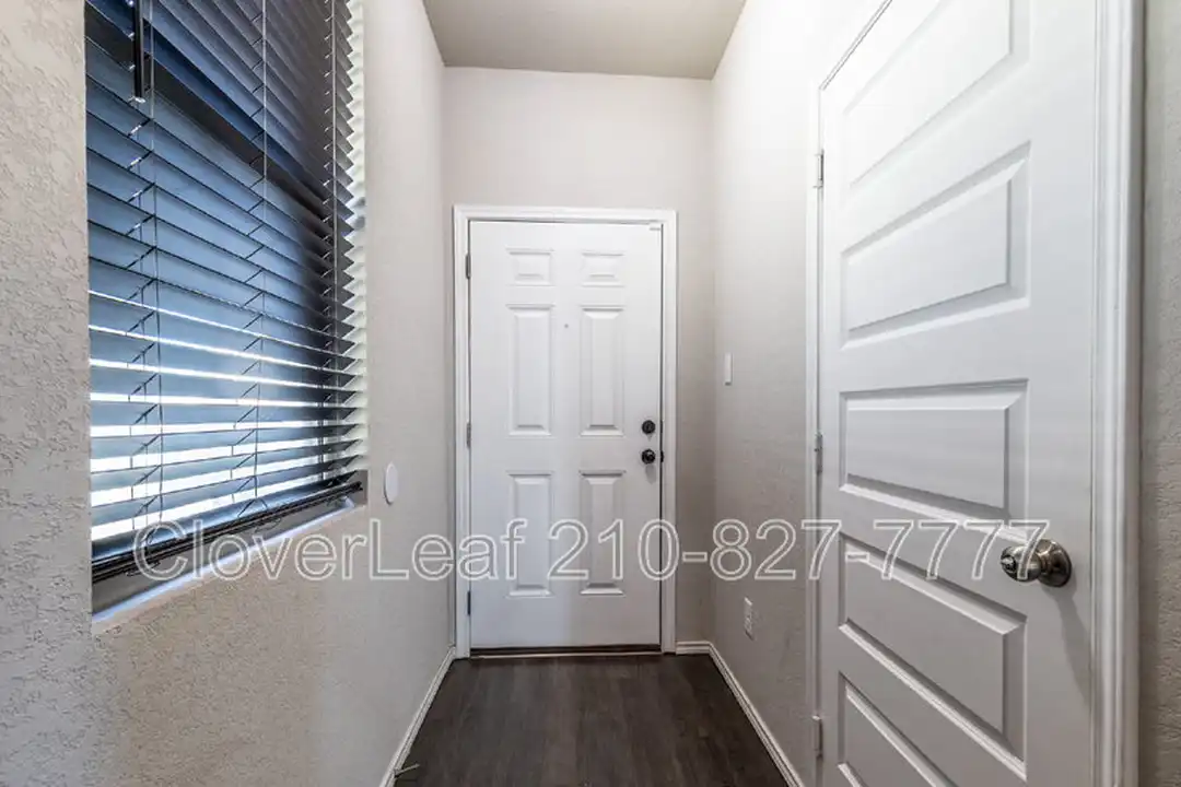 2450 Dry Moss Way - San Antonio, TX | Rent.