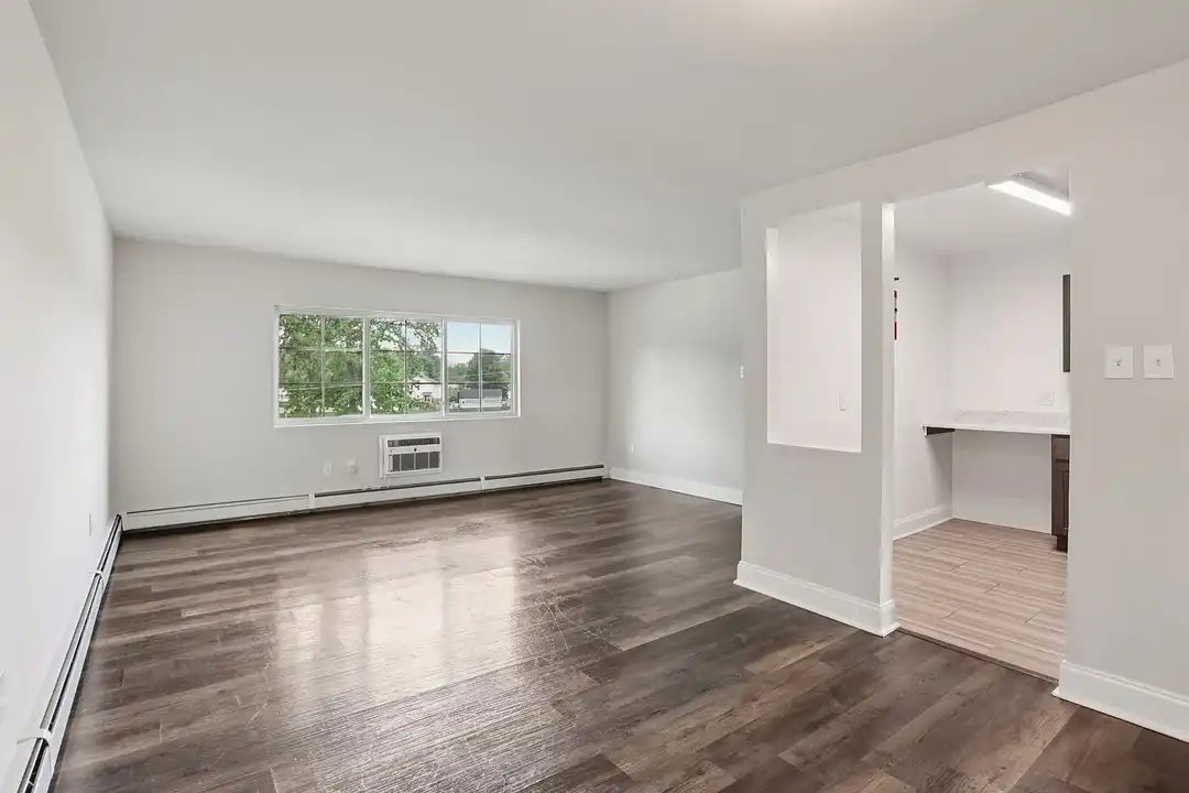 Maple Walk Apartments - 1355 Maple Ave - Wilmington, DE | Rent.