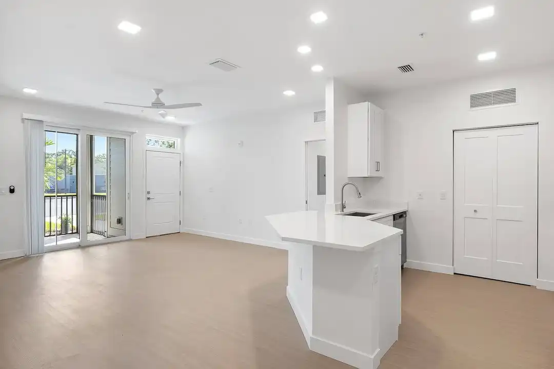 The Waterfront on Hatchett Creek - 100 Hatchett Creek Blvd - Venice, FL ...