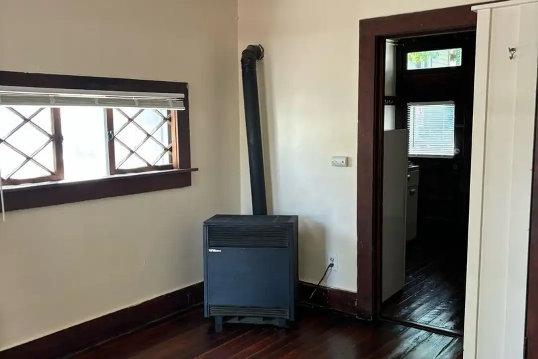 103 Ruxton Ave unit 103 Unit A (R1-A) - Manitou Springs, CO | Rent.
