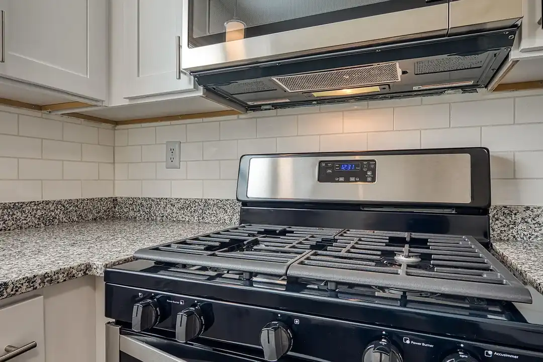 Millspring Commons Apartments and Townhomes - 9318 Tarheel Ter ...