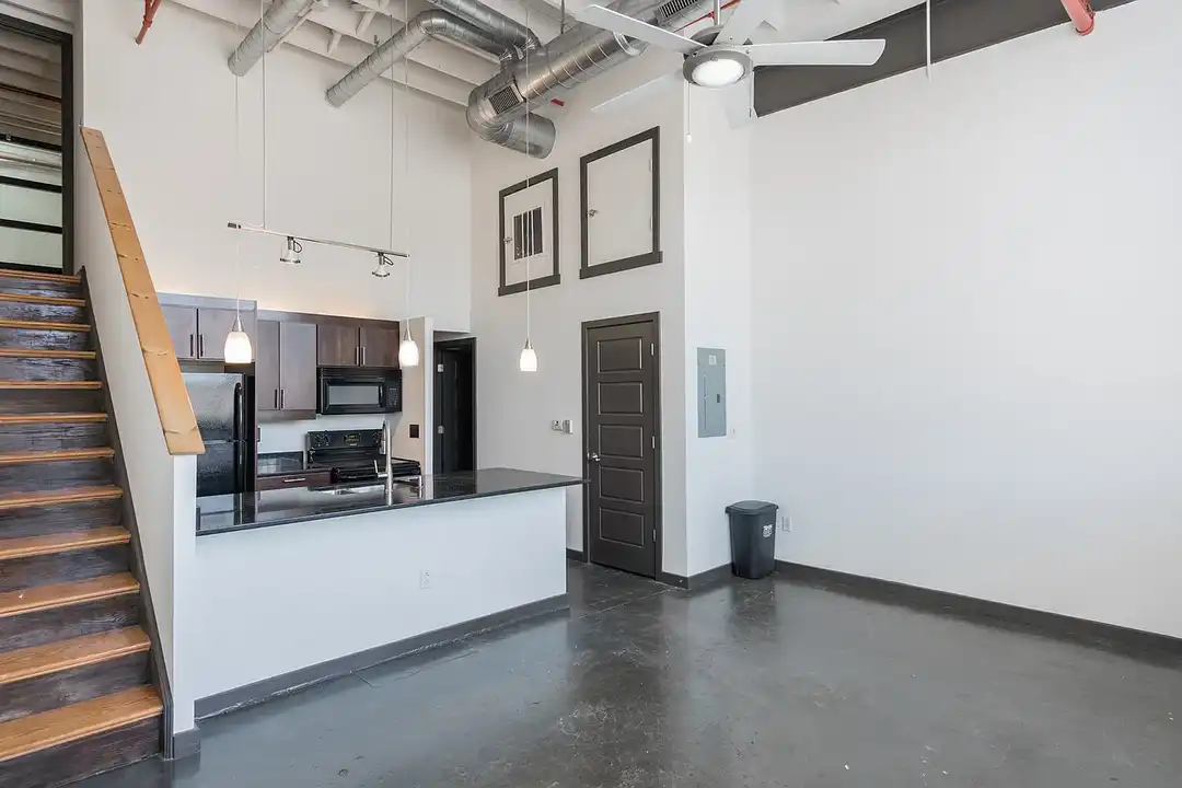 7th Street Lofts - 616 Hull St - Richmond, VA | Rent.