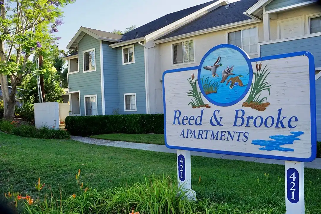 Reed and Brooke Apartments - 421 Potter St - Fallbrook, CA | Rent.